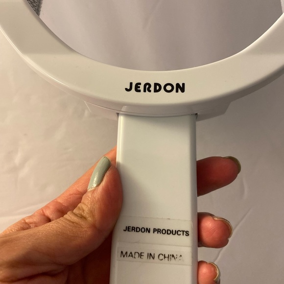 Jerdon | Bath | Vintage Jerdon First Class Mirror Model 660727 | Poshmark